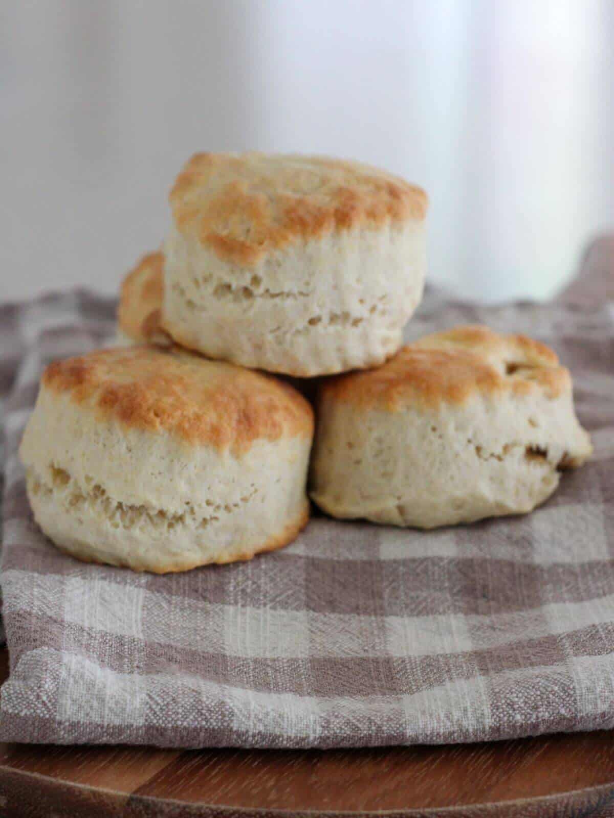 How to Make Easy Homemade Biscuits - Simply Chelsea Home